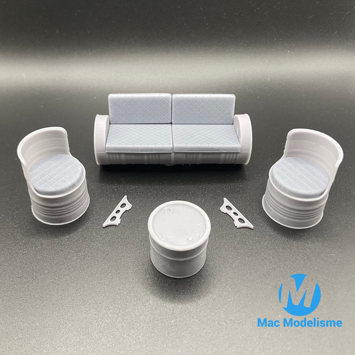 Salon was 1/24 or 1/18 – Mac Modelisme